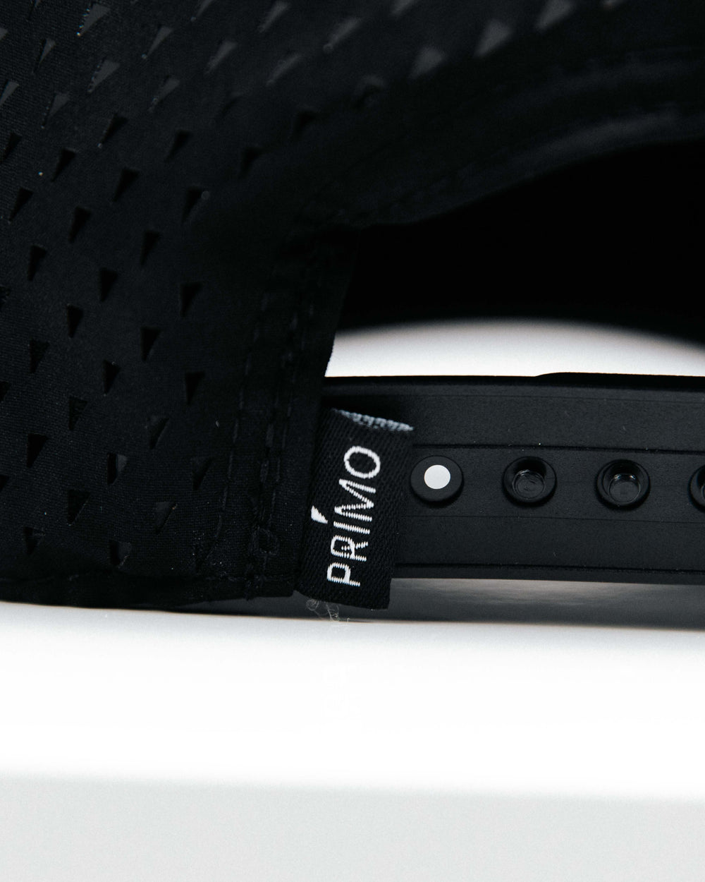 Black Monochrome Cursive Hat – Primo Golf Apparel